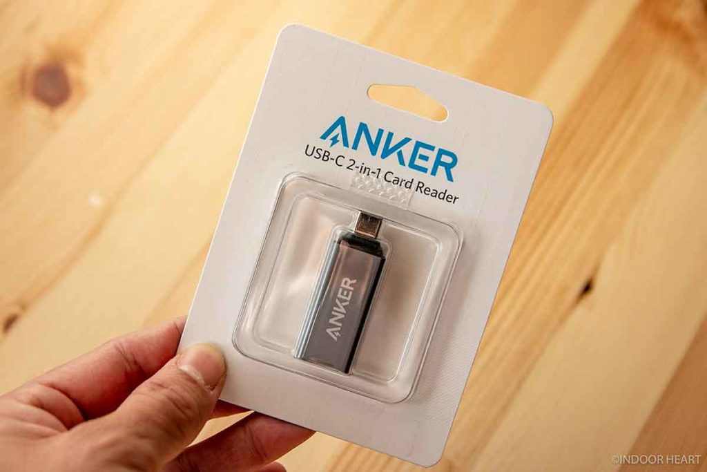 「Anker USB-C 2-in-1 Card Reader」レビュー：最高の極小カードリーダー | INDOOR HEART